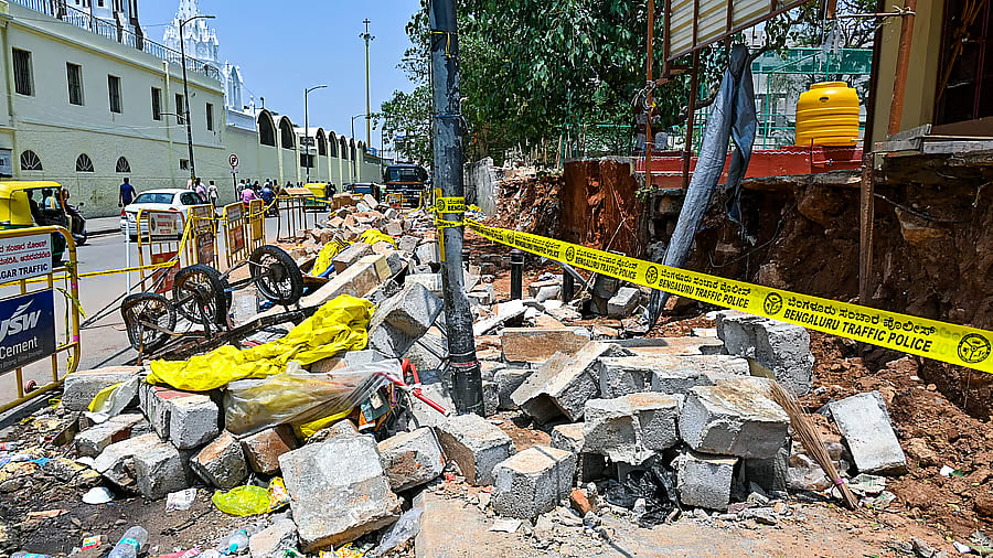 Bowring wall collapse: Karnataka High Court quashes suspension of ...