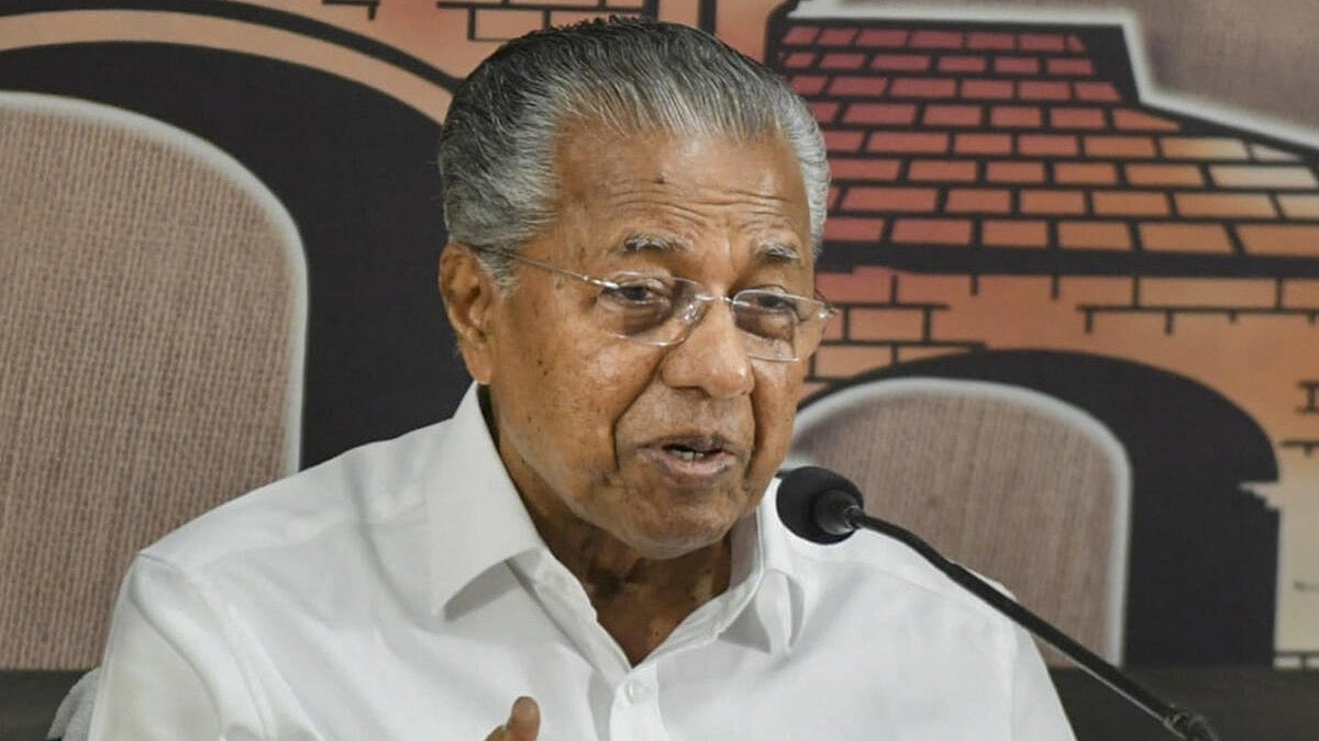 What is the CMRL-Exalogic case linked to ED raids on Pinarayi Vijayan?