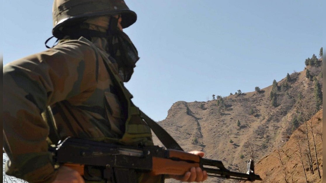 Pakistan beaming rogue telecom signals to aid terror networks ...