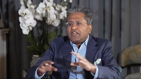 Lalit Modi: Claims Sonia Gandhi, Tharoor role in Kochi IPL scandal row anew