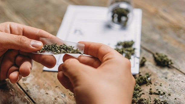 Late-night Pune party with over 150 attendees raided; ganja, illegal ...