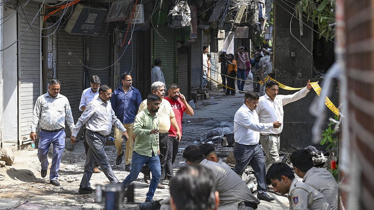 Delhi hotel fire: 12 foreigners among 13 patients remain admitted to ...