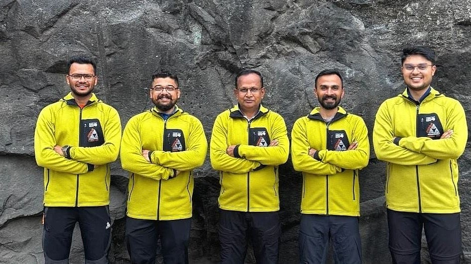 Giripremi felicitates Everest summiteers, unveils future expedition plans