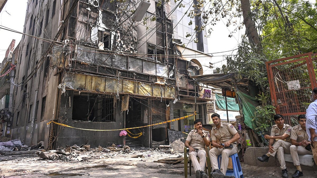 Delhi hotel fire probe: Accountant, owner reveal operational details ...