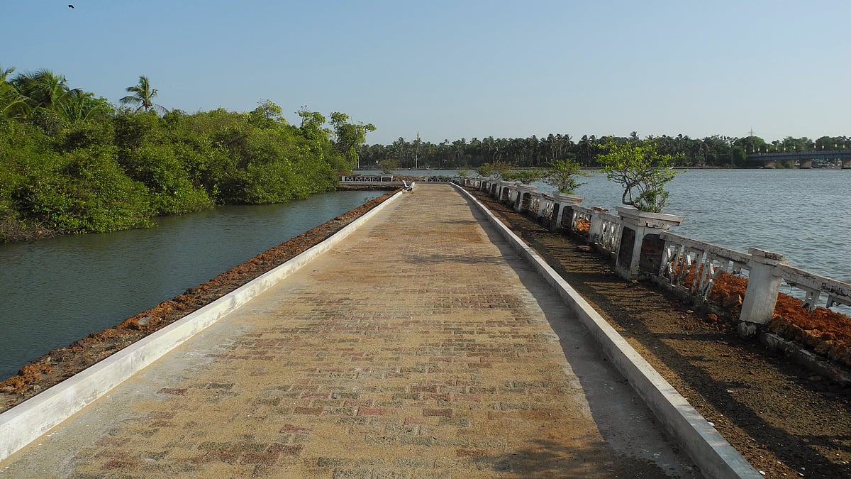 Kerala, Karnataka govts to expedite three decades old Bairakkuppe ...