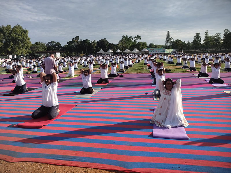 12th International Yoga Day: Over 8K people perform Yoga at Mysuru ...