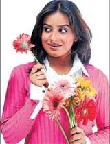 Pooja to walk the ramp