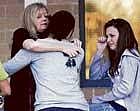 Teacher tackles US school gunman