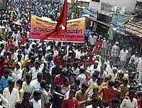 Massive protest against beef ban