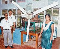 Students design advanced windmill unit