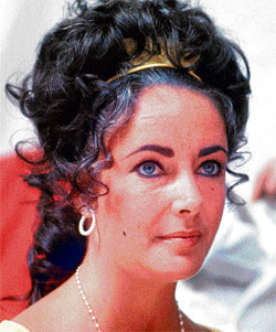 Elizabeth Taylor Double Chin