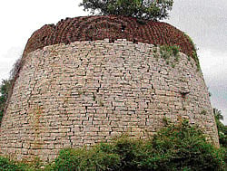 Treasure hunters prey on Mulbagal Fort