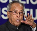 Pranab slams Team Anna, says allegations 'unfair'
