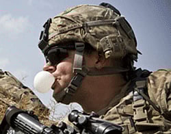 Chewing gum can speed up thinking and alertness: study