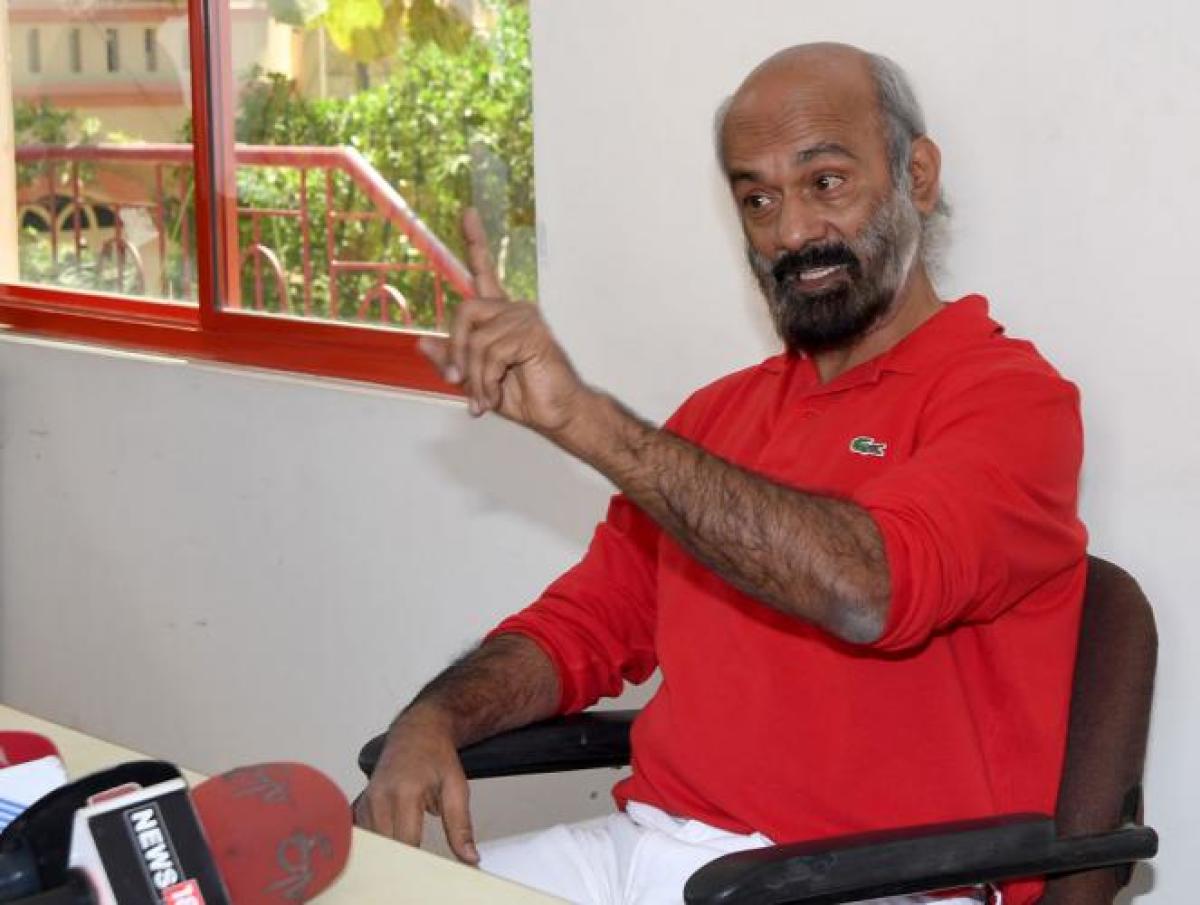 APMC chief Kadabagere Seena