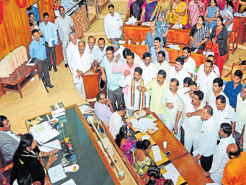 Corporator accuses Palike of shielding Mantri Developers