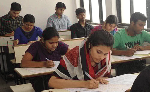 Karnataka students bag top ten ranks in Comed-K