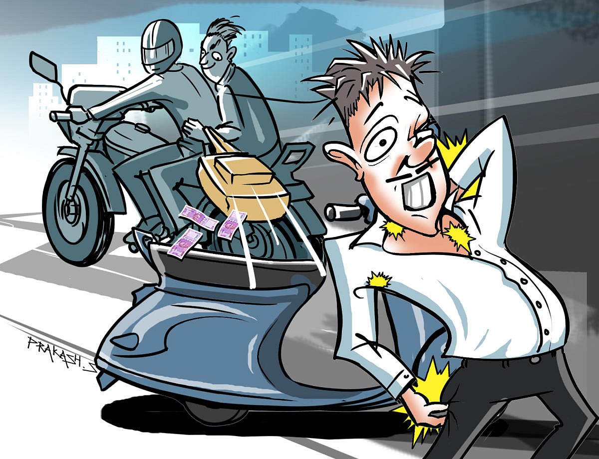 The itching powder gang is back in biz