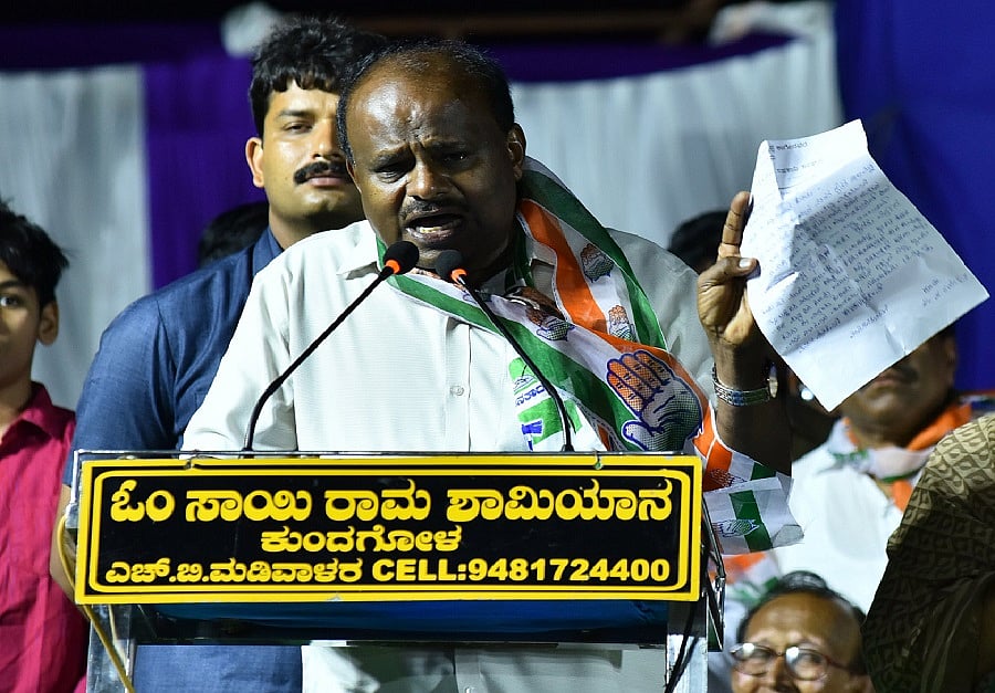 BJP's Suresh Angadi demands Kumaraswamy's resignation
