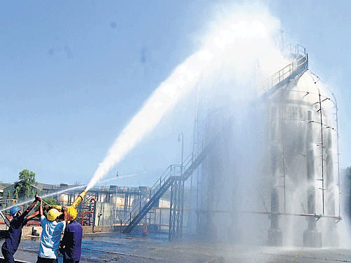 Mock drill at BPCL LPG bottling plant marks chemical disaster ...