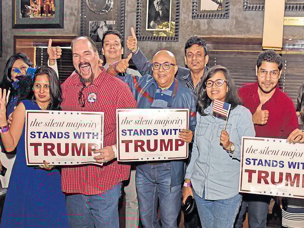 US expats in city catch tense poll action in restaurants