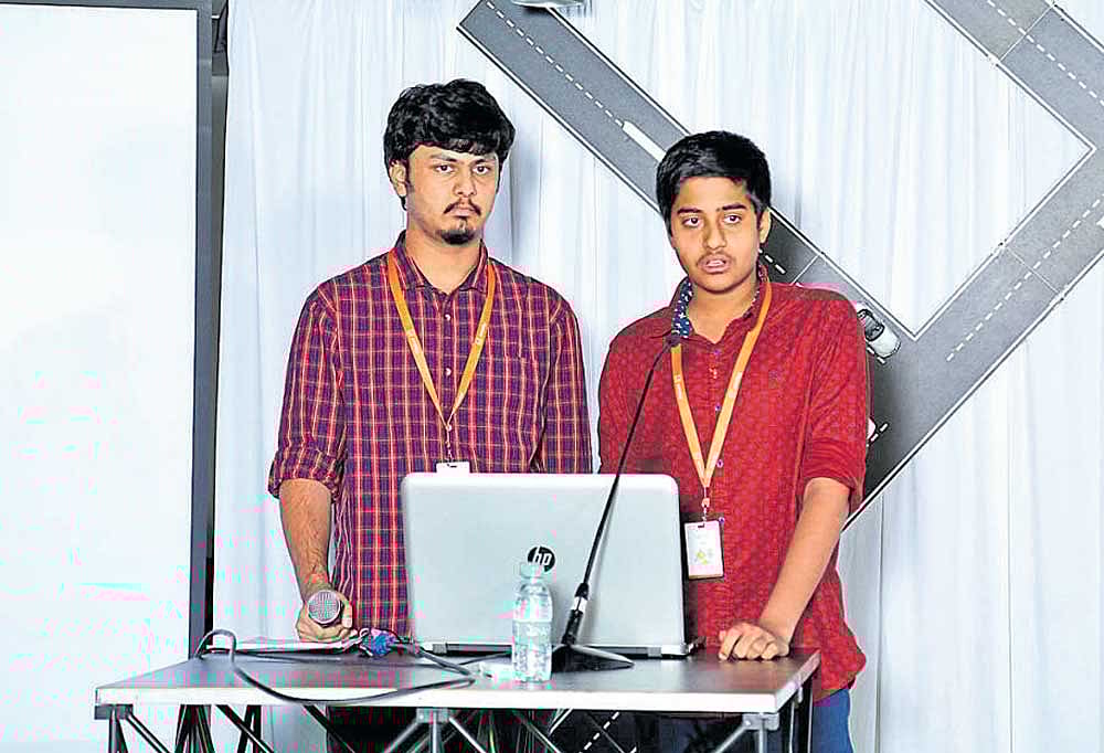 Class 12 students beat techies in Gridlock Hackathon