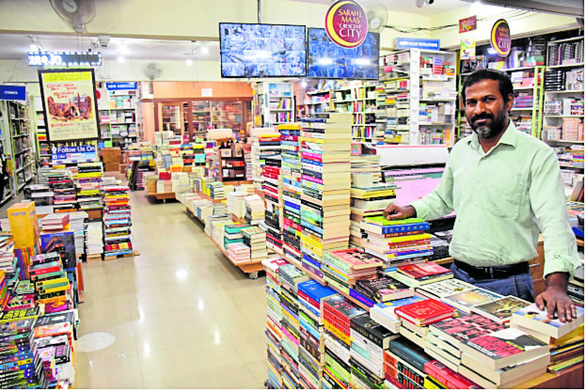 Lit buffs' haunt Blossoms bookstore completes 20 years