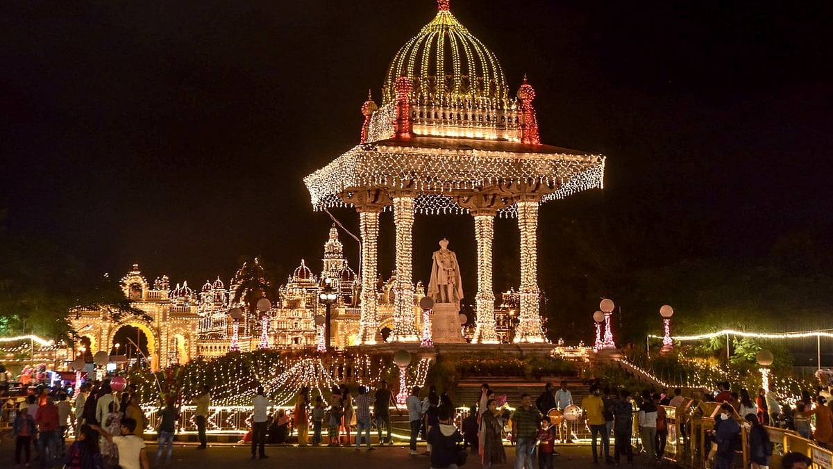 Timings extended for Dasara lights illuminating Mysuru roads