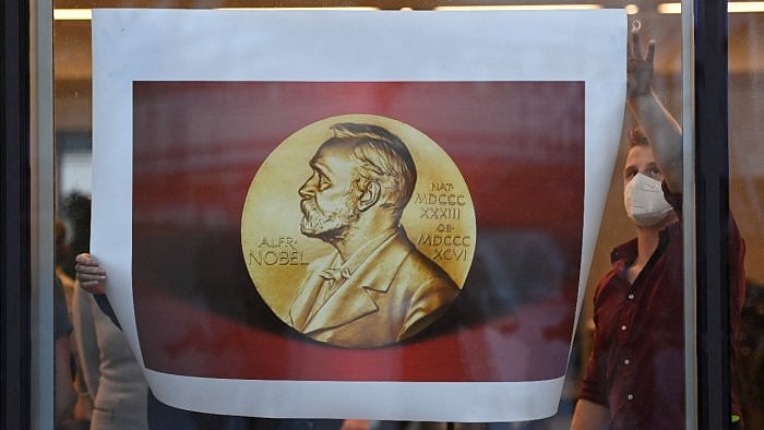 Why the United States dominates the Nobels