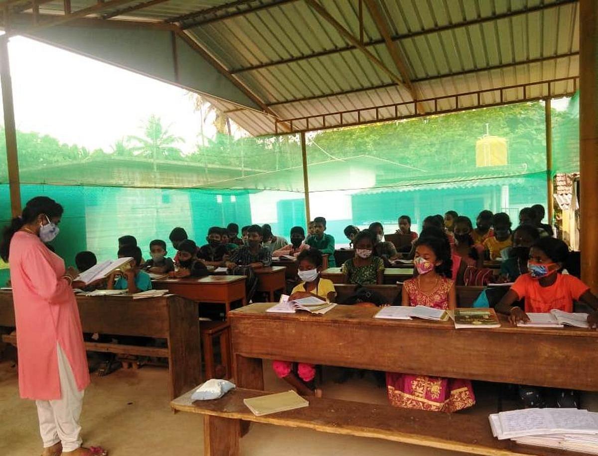 Lack of classrooms forces students to attend study in temporary structure