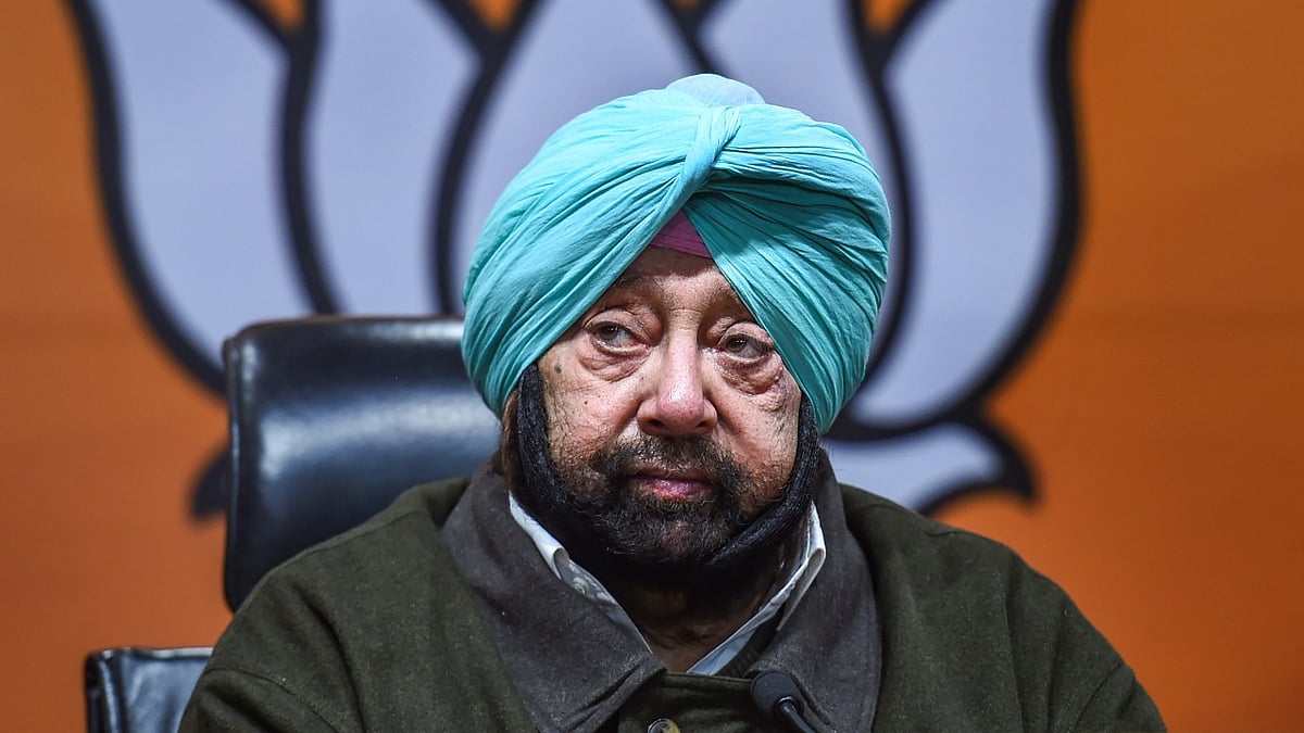 Amarinder Singh undergoes spinal surgery in London