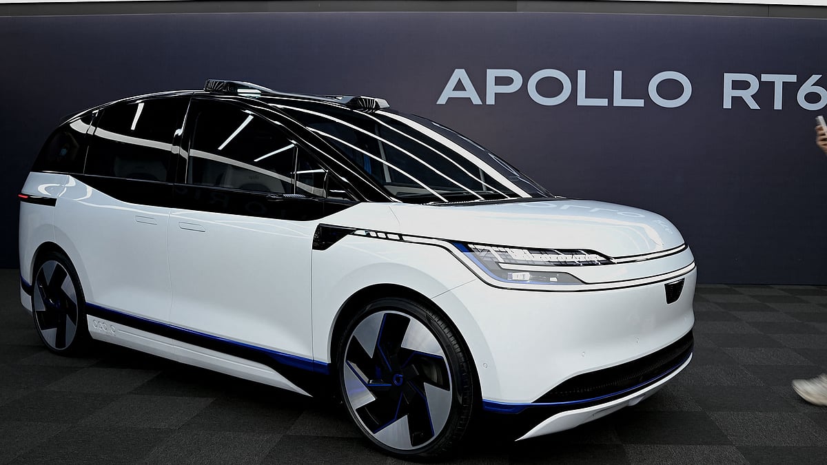 Baidu unveils autonomous vehicle without steering wheel