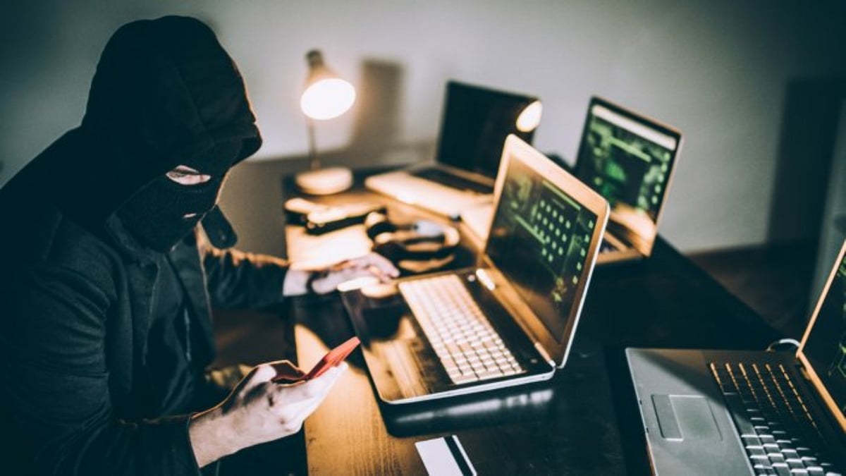 Google report reveals Iranian hacker group updates malware to steal ...