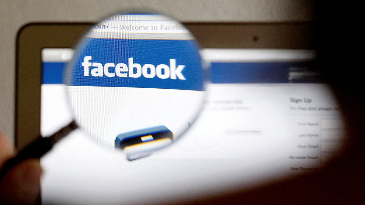 Meta warns Facebook users of password stealing phone apps