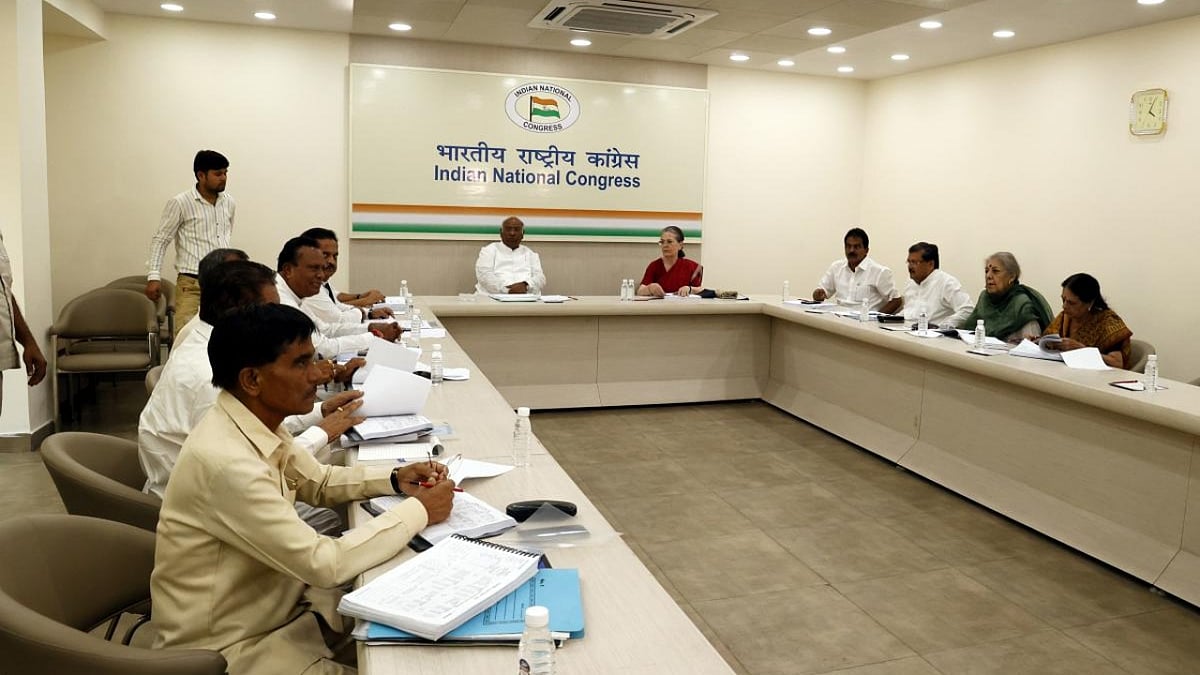 Kharge forms 47-member Steering Committee, retains most from CWC