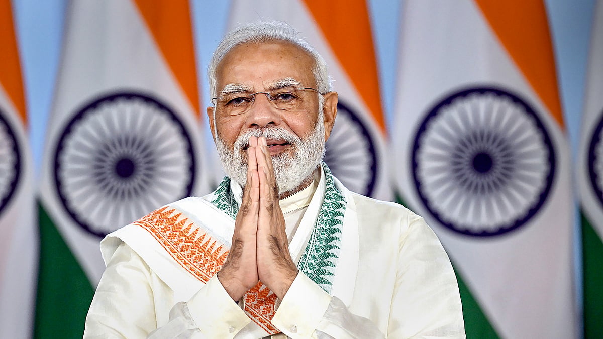 'Why waste votes on Congress, choose lotus,' says PM Modi in Gujarat