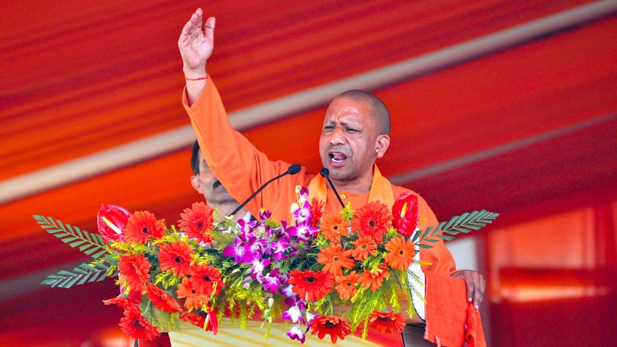 In UP, Yogi attempts to imitate the Modi of Gujarat
