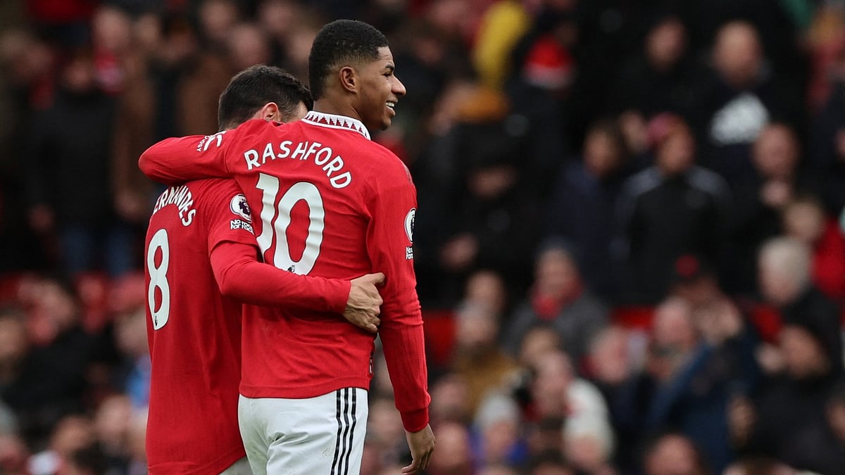 Rashford leads Manchester United comeback in 2-1 win over Manchester City