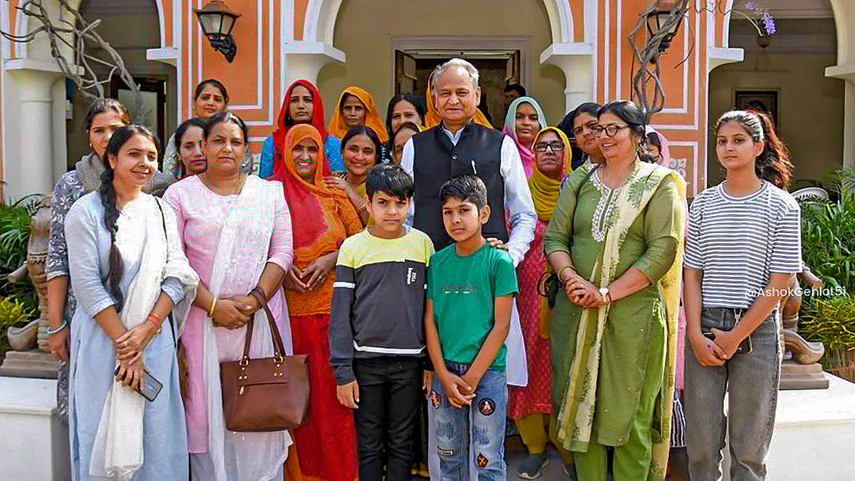 Opposition misguiding war widows on scheme for martyrs' families: Ashok ...