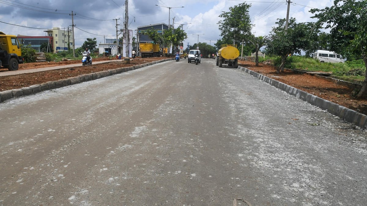 Govt drops Intermediate Ring Road project