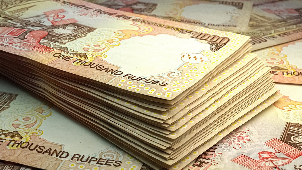 Demonetised notes: SC asks petitioners to approach government