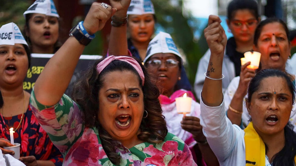AAP stages protest in UP's Meerut against atrocities on women in Manipur