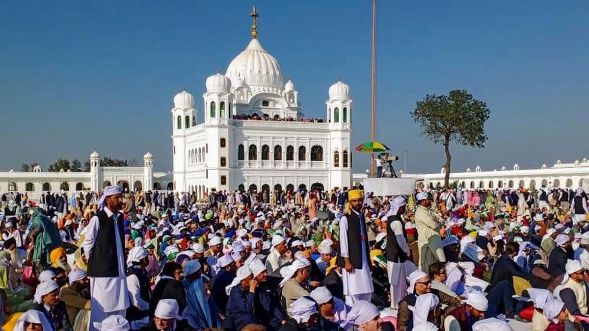 Pilgrimage to Gurdwara Darbar Sahib in Pakistan through Kartarpur ...