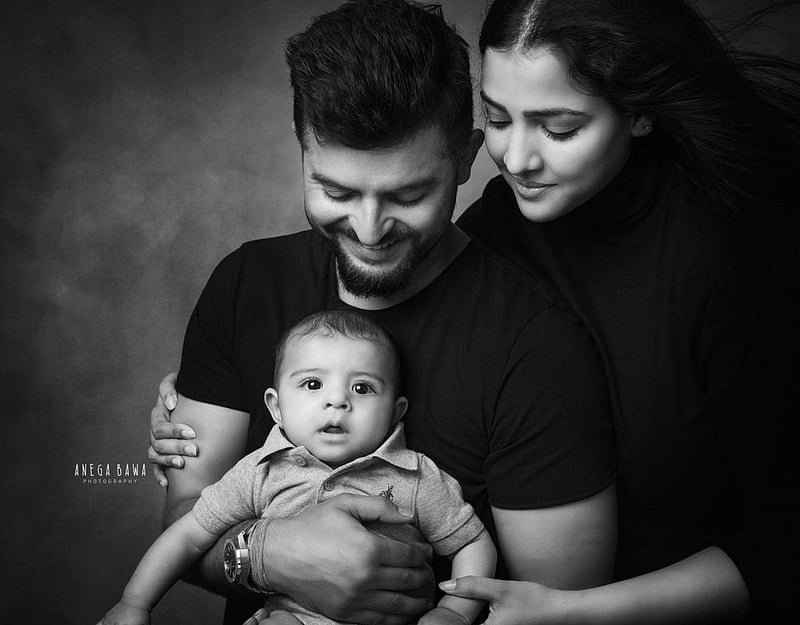 Adorable pics of cricketers and their cute kids