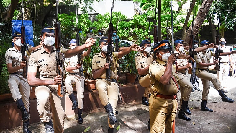 Dilip Kumar buried with state honours in Mumbai; See Pics
