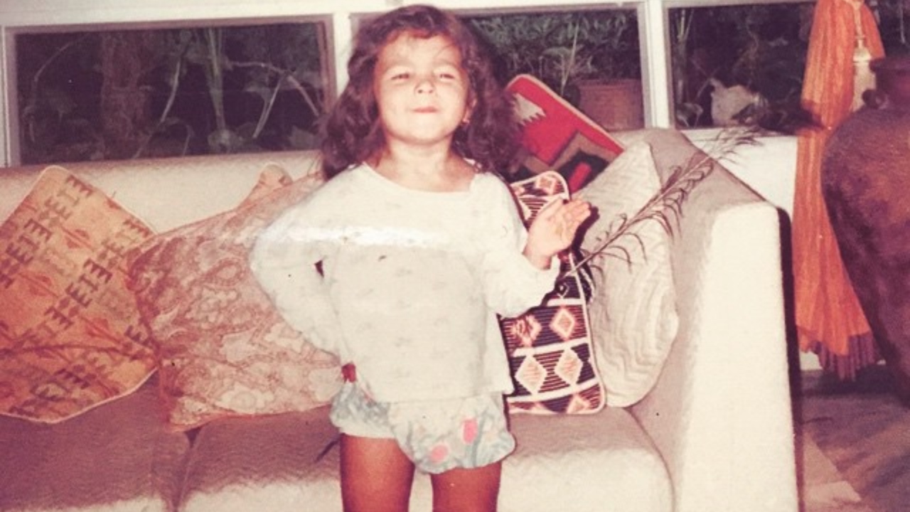 10 unseen childhood pictures of Alia Bhatt