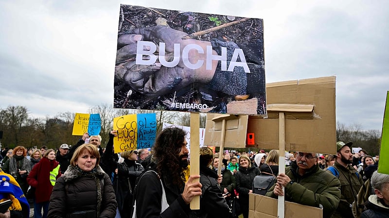 These pictures narrate the horror of Bucha killings