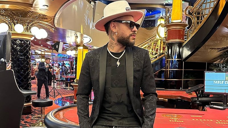 In Pics| Viral pictures of Neymar's lookalike Eigon Oliveira