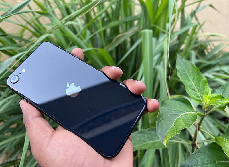 Apple iPhone SE (3rd Gen) review: Powerful phone with retro compact design