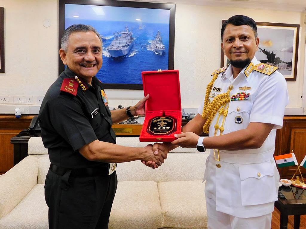 Bangladesh Navy Chief meets top military leadership in New Delhi